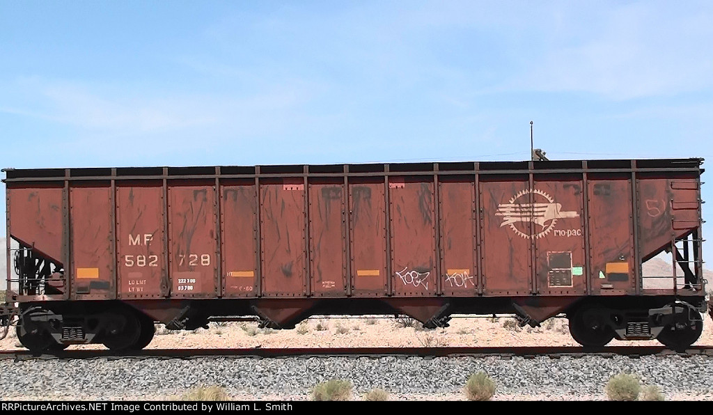 EB Empty Unit Coal Frt at Erie NV -19